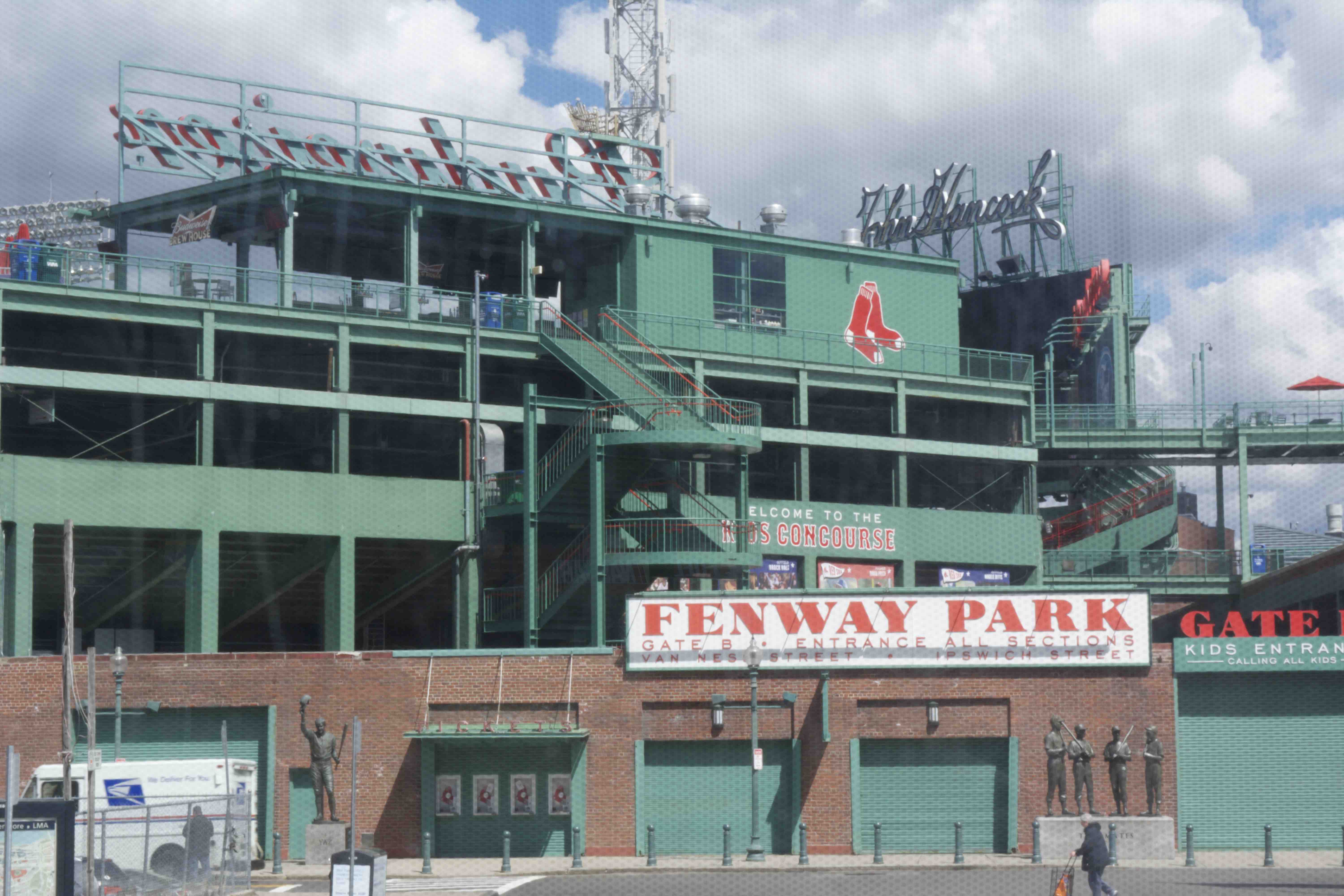 Fenway Park – Wandering Tales Travel Dreams