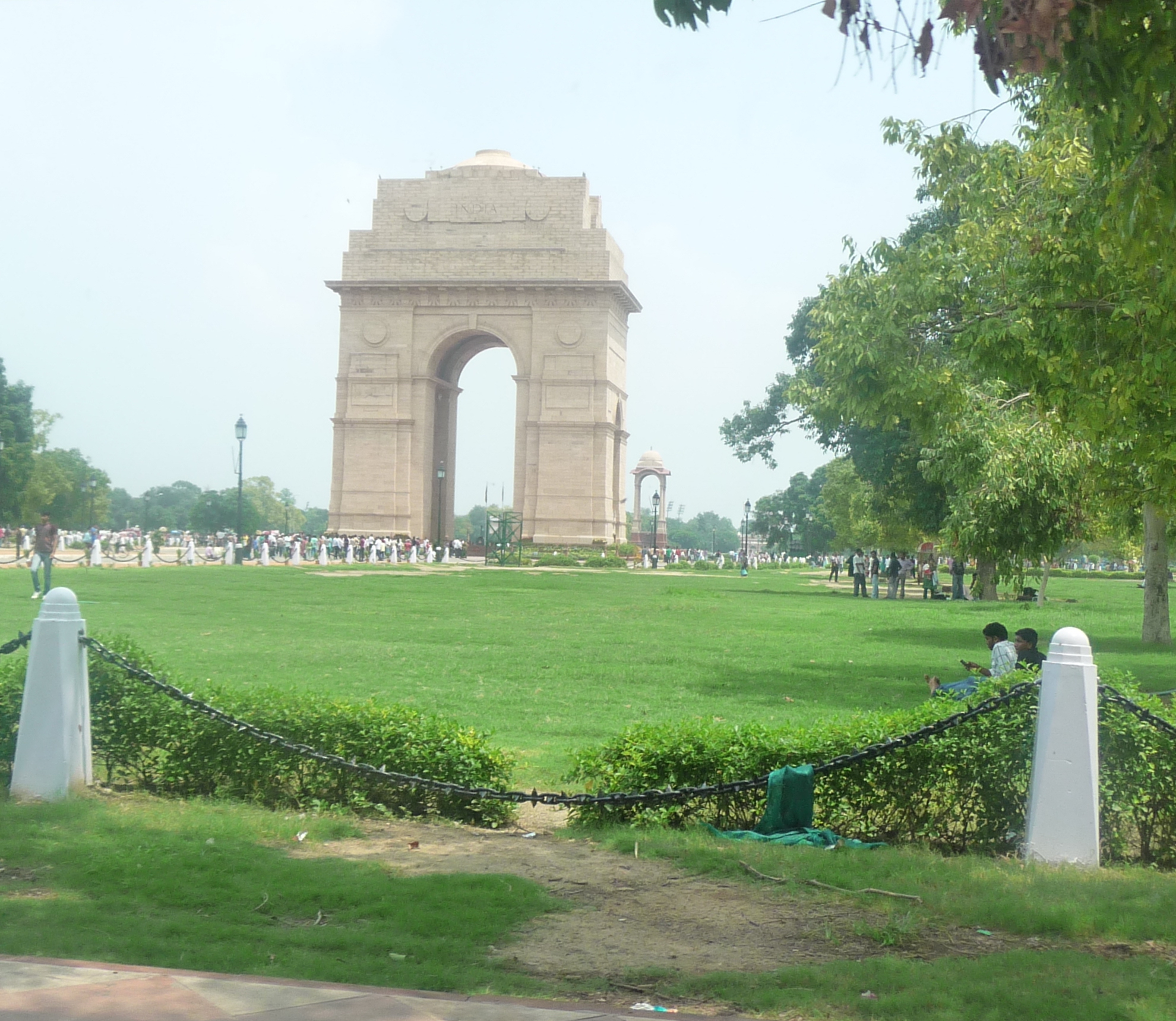 India Gate view – Wandering Tales Travel Dreams