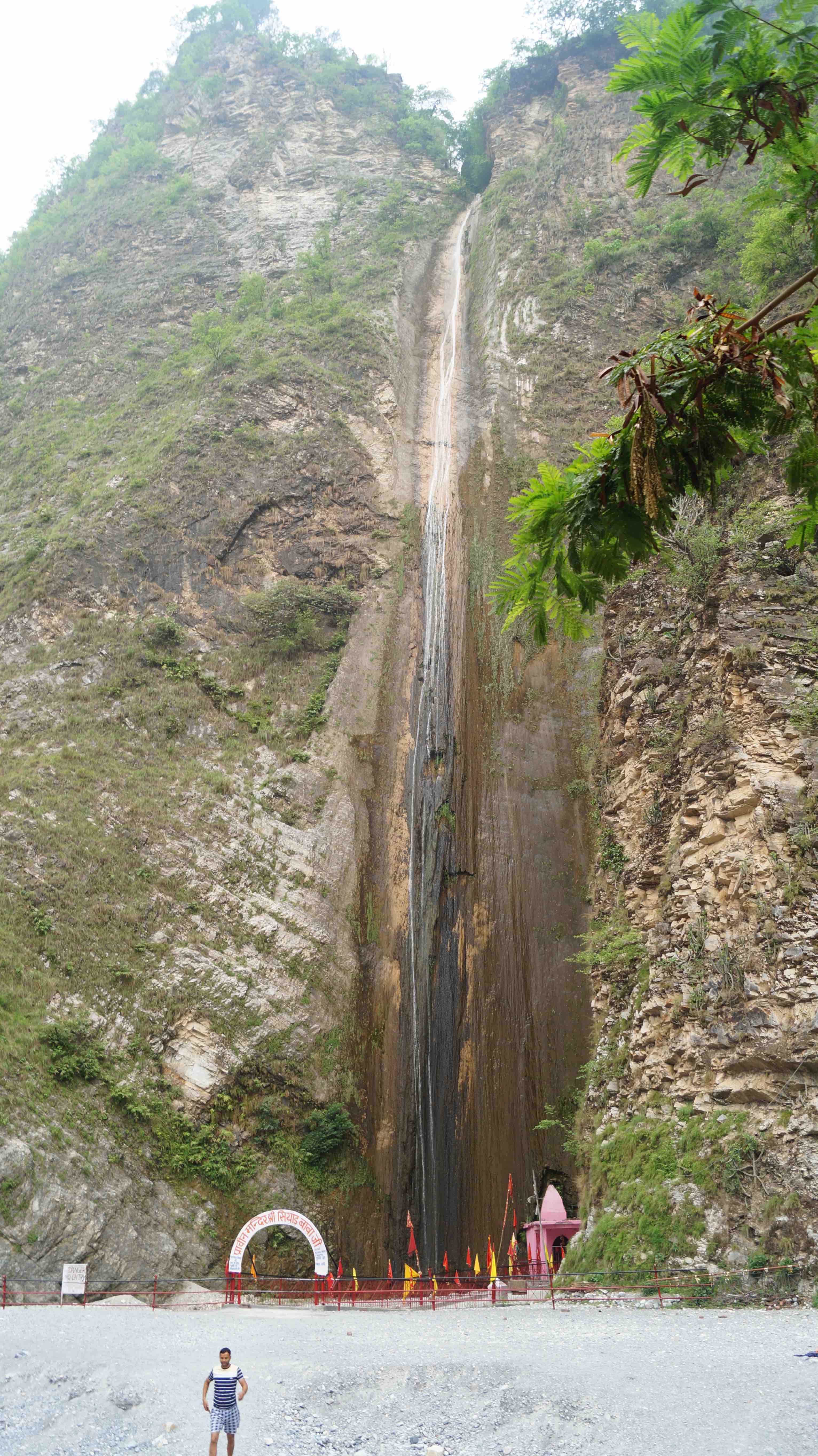 Baba Siyad Waterfall in Reasi – Wandering Tales Travel Dreams